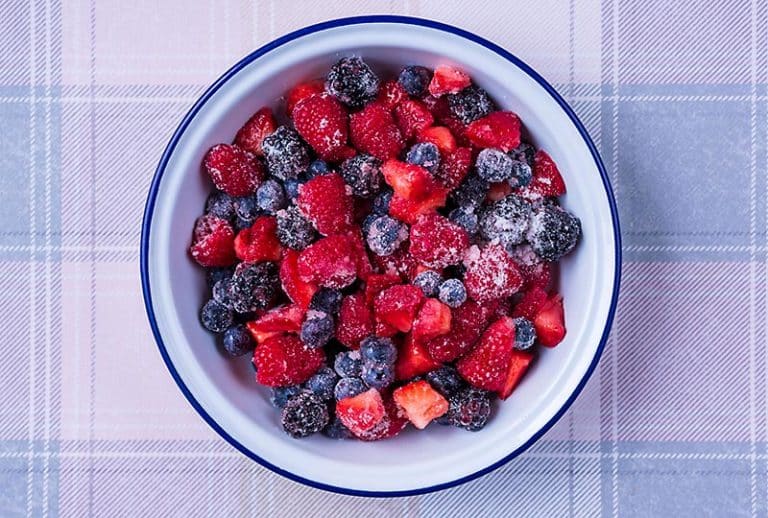 Mixed Berry Crisp - Hungry Healthy Happy