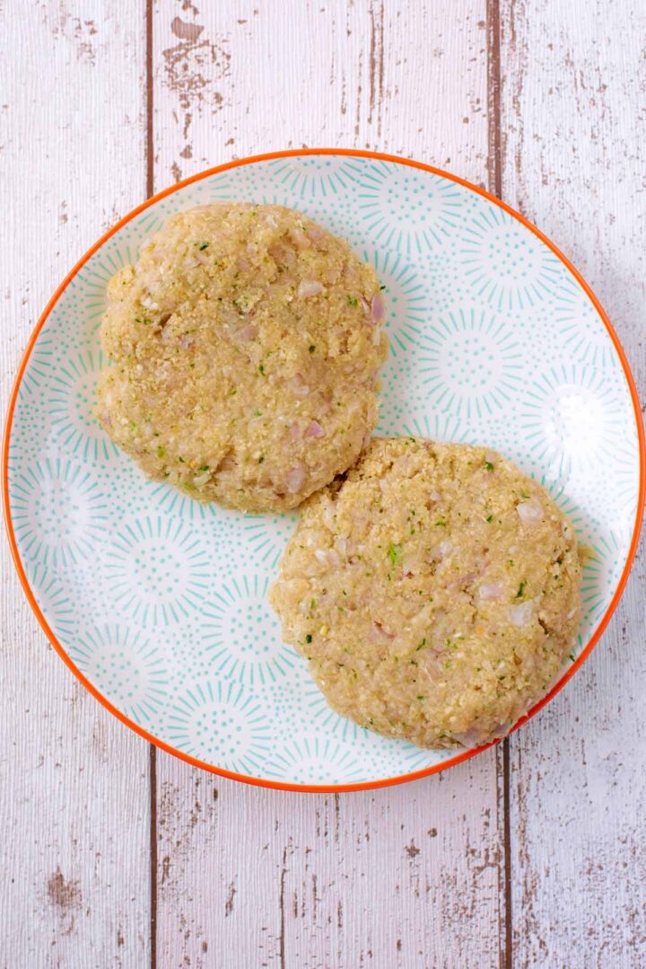 Chicken Pesto Burgers - Hungry Healthy Happy