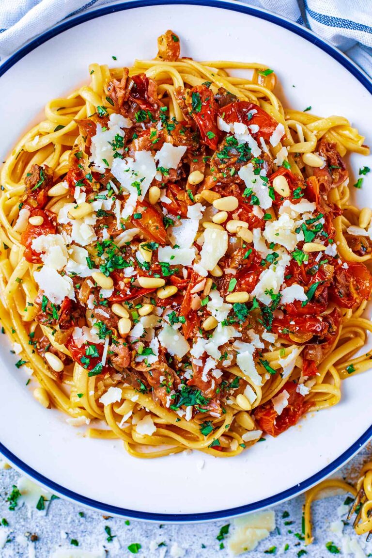 Roasted Tomato and Basil Pasta with Parma Ham - Hungry Healthy Happy