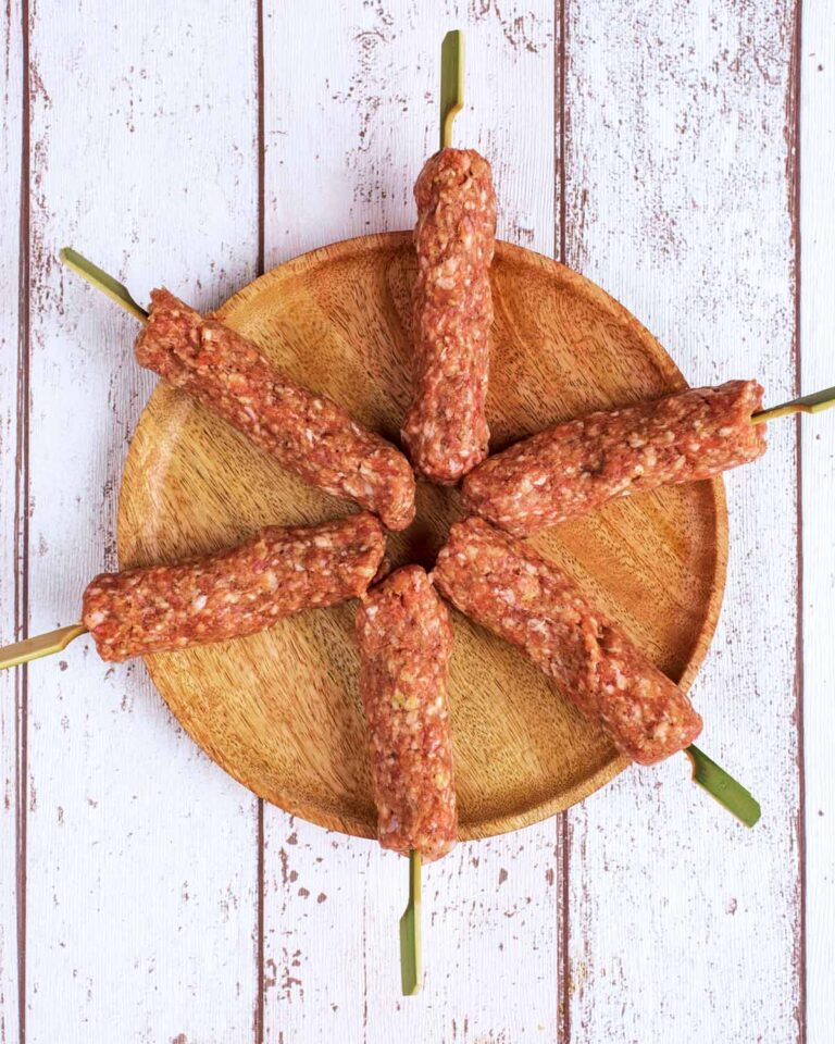 Stuffed Lamb Pita with Tzatziki Sauce - Hungry Healthy Happy
