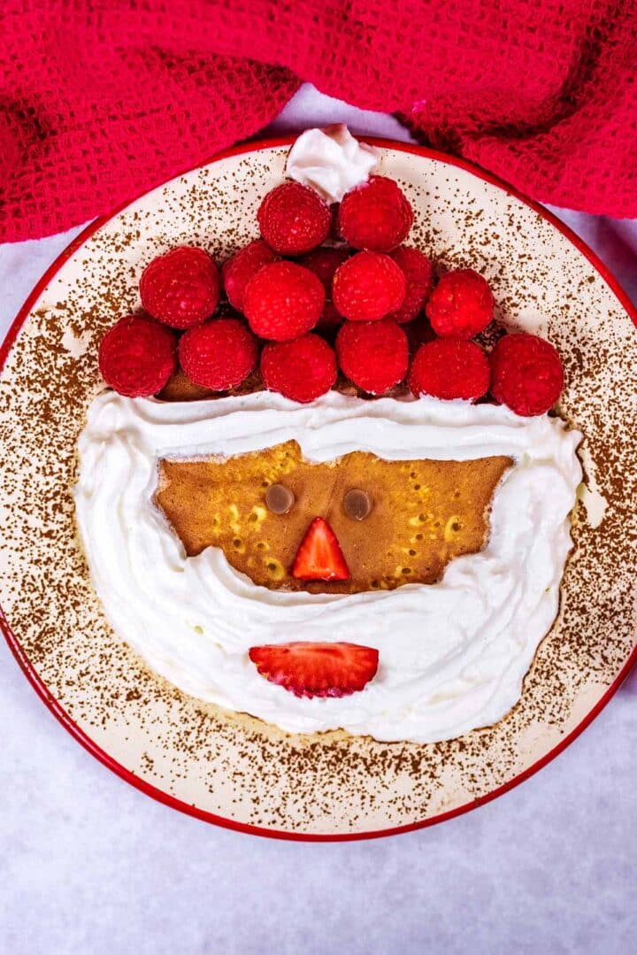 Santa Pancakes - Hungry Healthy Happy
