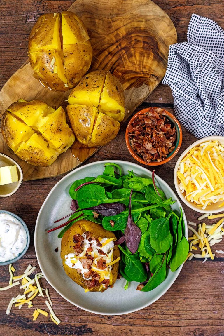 Easy Slow Cooker Jacket Potatoes - Hungry Healthy Happy