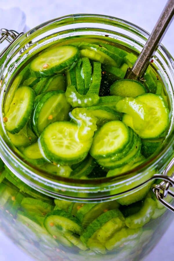 Quick Pickled Cucumbers - Hungry Healthy Happy