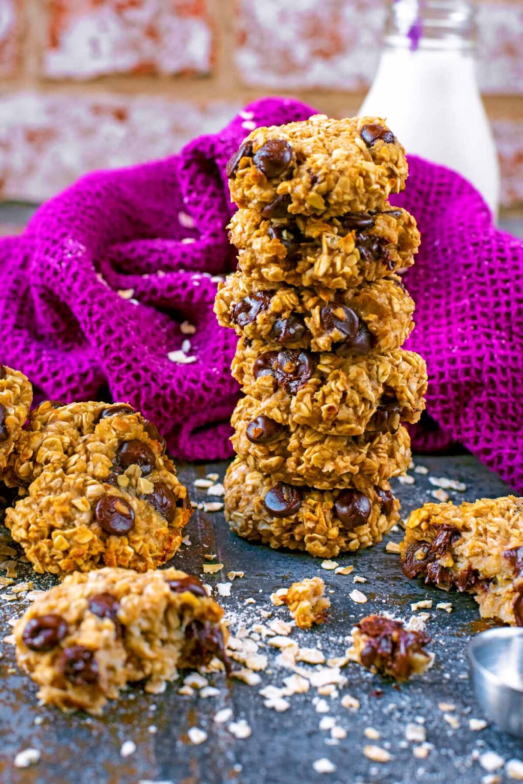 Healthy Banana Oat Cookies - Hungry Healthy Happy