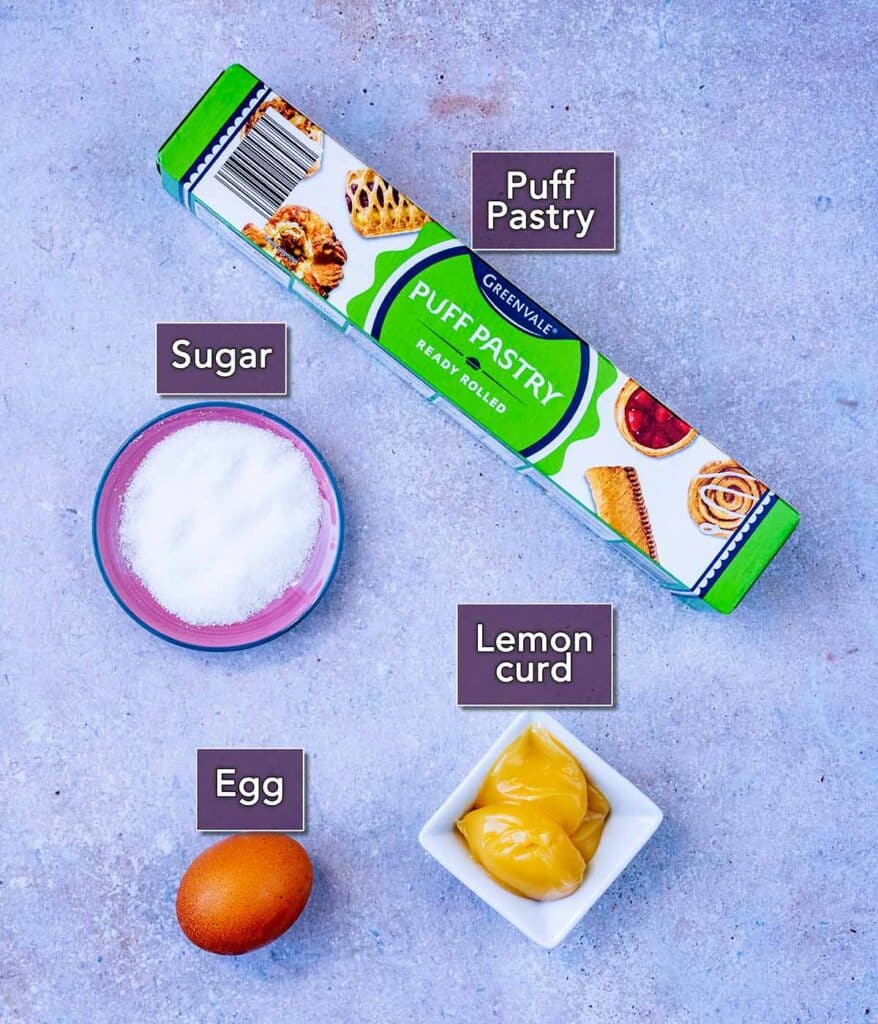 Mini Halloween Pies - Hungry Healthy Happy