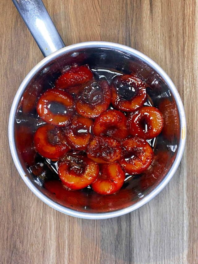 Stewed Plums - Hungry Healthy Happy