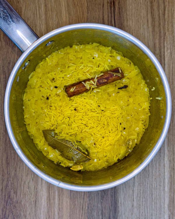 How To Make Pilau Rice - Hungry Healthy Happy