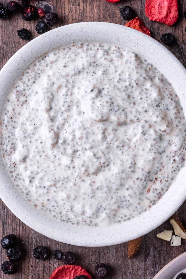 Greek Yogurt Chia Pudding - Hungry Healthy Happy