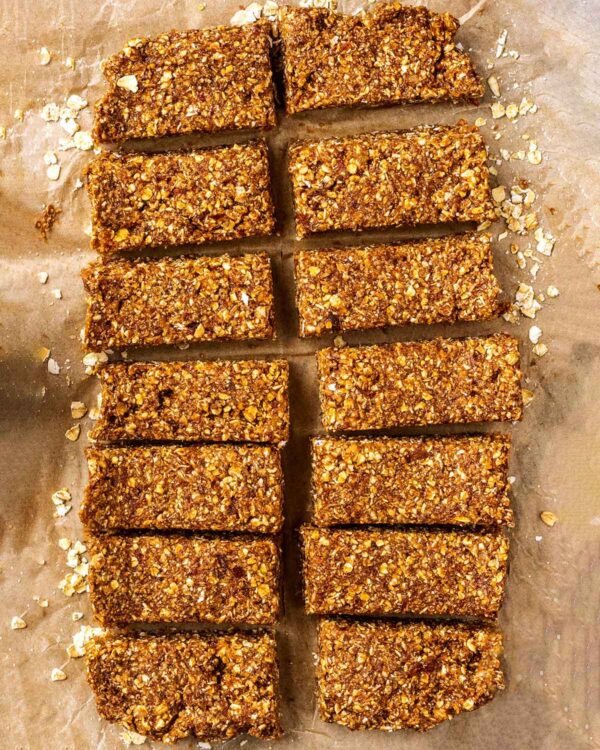 No Bake Homemade Protein Bar Recipe - Hungry Healthy Happy