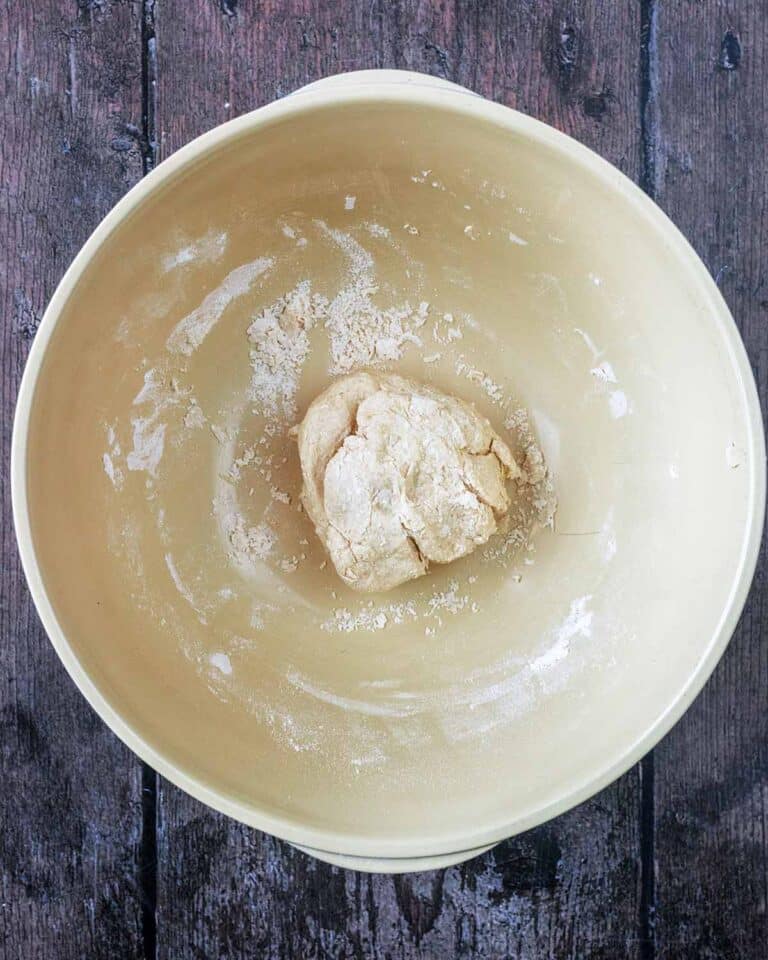 Easy Homemade Crackers - Hungry Healthy Happy