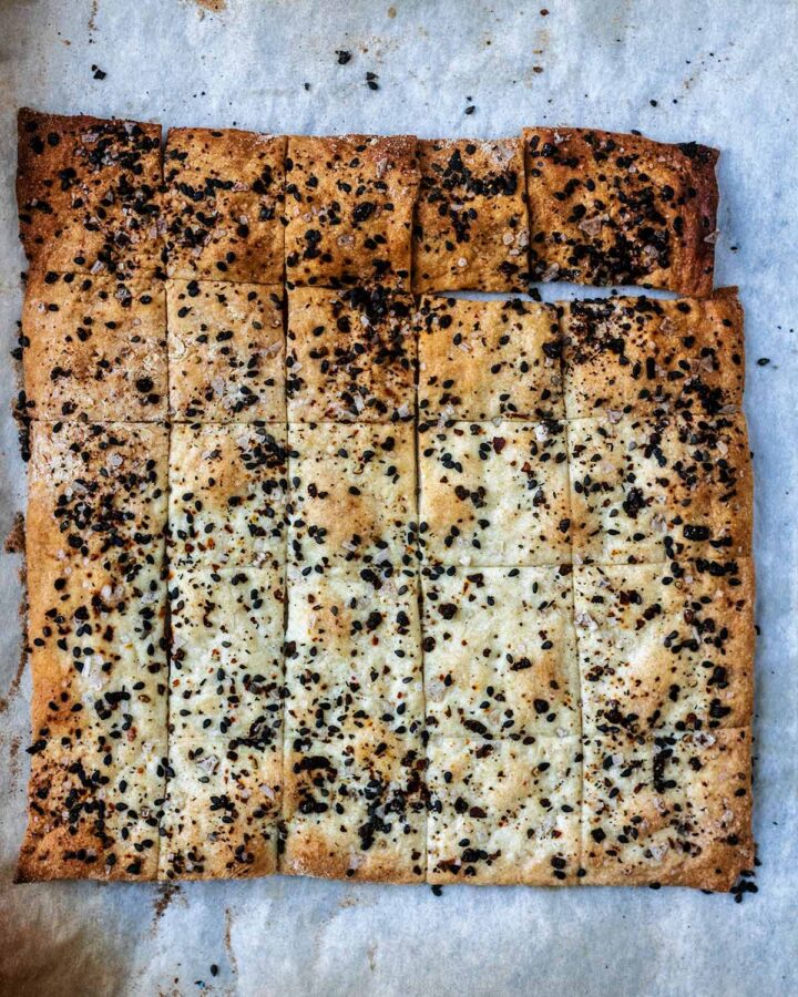 Easy Homemade Crackers - Hungry Healthy Happy