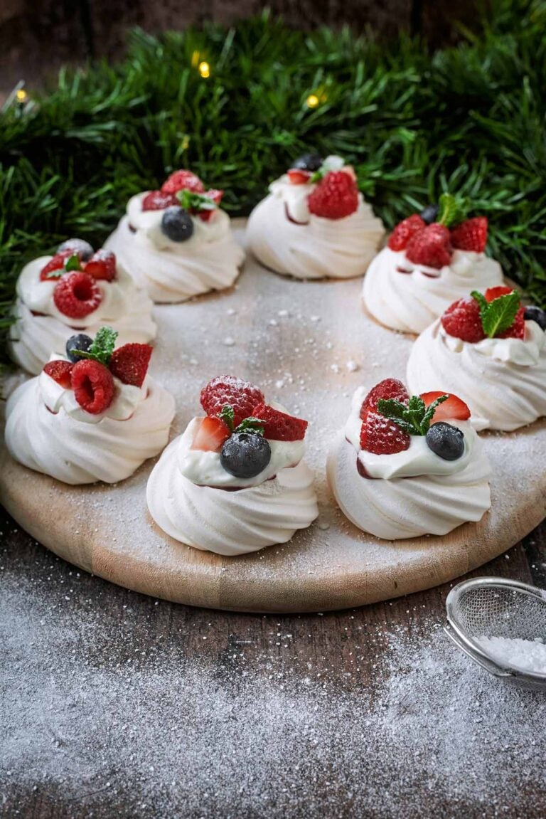 Mini Pavlovas - Hungry Healthy Happy